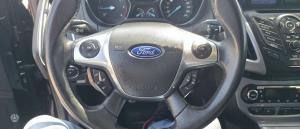 Melns Ford Focus 2011 Marijampole, ar dzinēja tilpumu 1.56 L un nobraukumu 230 tūkst. km par 3200 €, foto 17 vietnē AUTOMOTO.COM.LV