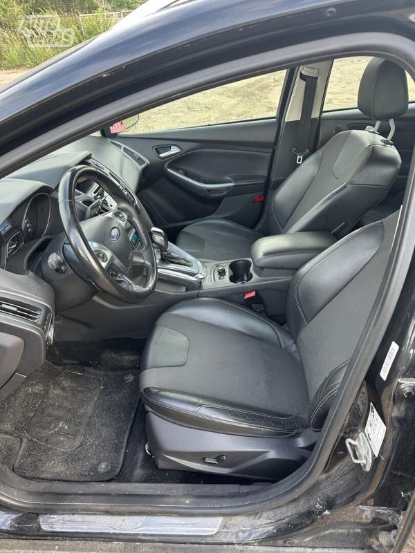 Melns Ford Focus 2011 Viļņa, ar dzinēja tilpumu 2.00 L un nobraukumu 269 tūkst. km par 1250 €, foto 6 vietnē AUTOMOTO.COM.LV