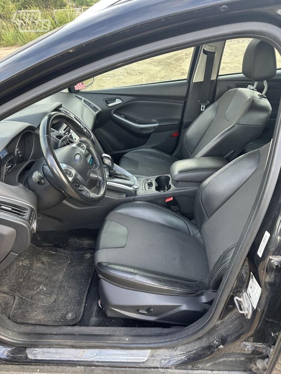 Black Ford Focus 2011 in Vilnius, with an engine capacity of 2.00 L and mileage of 269 thousand km for 1250 €, photo 7 on AUTOMOTO.COM.LV