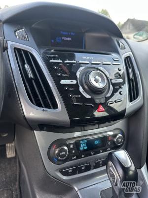Black Ford Focus 2011 in Vilnius, with an engine capacity of 2.00 L and mileage of 269 thousand km for 1250 €, photo 9 on AUTOMOTO.COM.LV