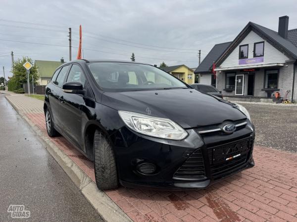 Melns Ford Focus 2011 Kauņa, ar dzinēja tilpumu 1.60 L un nobraukumu 270 tūkst. km par 2699 €, foto 2 vietnē AUTOMOTO.COM.LV