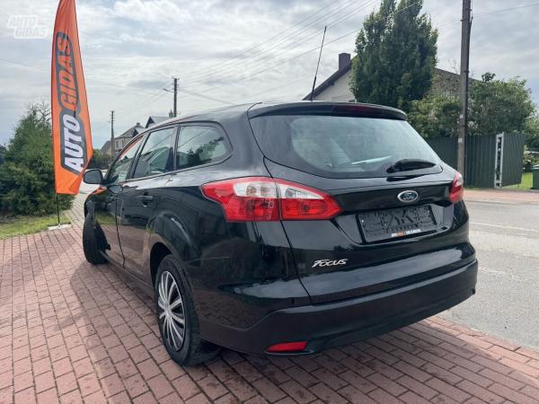 Melns Ford Focus 2011 Kauņa, ar dzinēja tilpumu 1.60 L un nobraukumu 270 tūkst. km par 2699 €, foto 4 vietnē AUTOMOTO.COM.LV
