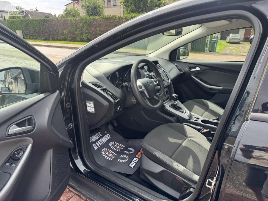 Black Ford Focus 2011 in Kaunas, with an engine capacity of 1.60 L and mileage of 270 thousand km for 2699 €, photo 10 on AUTOMOTO.COM.LV