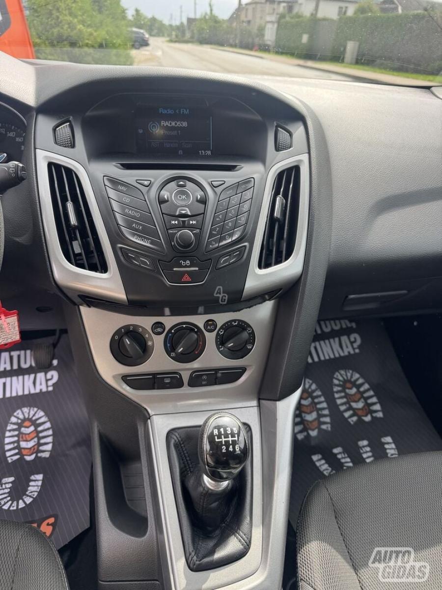 Black Ford Focus 2011 in Kaunas, with an engine capacity of 1.60 L and mileage of 270 thousand km for 2699 €, photo 11 on AUTOMOTO.COM.LV