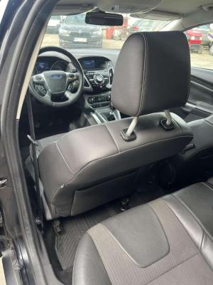 Black Ford Focus 2011 in Utena, with an engine capacity of 1.60 L and mileage of 132 thousand km for 3900 €, photo 15 on AUTOMOTO.COM.LV
