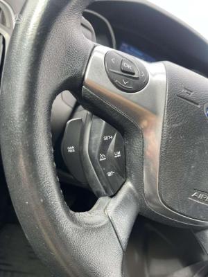 Black Ford Focus 2011 in Utena, with an engine capacity of 1.60 L and mileage of 132 thousand km for 3900 €, photo 21 on AUTOMOTO.COM.LV