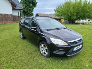 Melns Ford Focus 2011 Alīta, ar dzinēja tilpumu 1.56 L un nobraukumu 194 tūkst. km par 2300 €, foto  vietnē AUTOMOTO.COM.LV