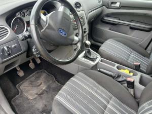 Melns Ford Focus 2011 Alīta, ar dzinēja tilpumu 1.56 L un nobraukumu 194 tūkst. km par 2300 €, foto 7 vietnē AUTOMOTO.COM.LV