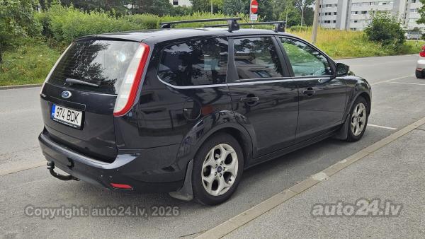 Melns Ford Focus 2011 Tallina, ar dzinēja tilpumu 1.60 L un nobraukumu 240 tūkst. km par 1499 €, foto 5 vietnē AUTOMOTO.COM.LV