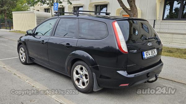 Melns Ford Focus 2011 Tallina, ar dzinēja tilpumu 1.60 L un nobraukumu 240 tūkst. km par 1499 €, foto 6 vietnē AUTOMOTO.COM.LV