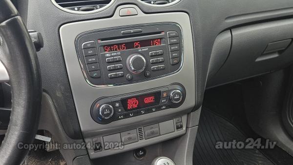 Melns Ford Focus 2011 Tallina, ar dzinēja tilpumu 1.60 L un nobraukumu 240 tūkst. km par 1499 €, foto 8 vietnē AUTOMOTO.COM.LV
