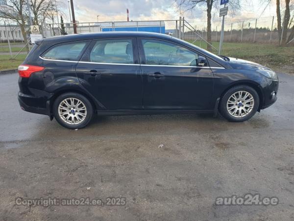 Black Ford Focus 2012 in Tallinn, with an engine capacity of 1.00 L and mileage of 248 thousand km for 1750 €, photo 6 on AUTOMOTO.COM.LV