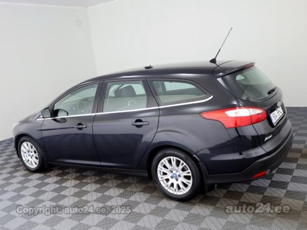 Melns Ford Focus 2012 Tallina, ar dzinēja tilpumu 1.00 L un nobraukumu 248 tūkst. km par 2499 €, foto 4 vietnē AUTOMOTO.COM.LV