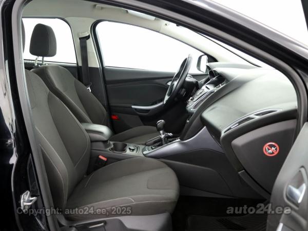 Melns Ford Focus 2012 Tallina, ar dzinēja tilpumu 1.00 L un nobraukumu 248 tūkst. km par 2499 €, foto 6 vietnē AUTOMOTO.COM.LV