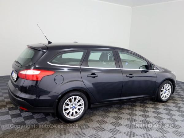 Melns Ford Focus 2012 Tallina, ar dzinēja tilpumu 1.00 L un nobraukumu 248 tūkst. km par 2499 €, foto 3 vietnē AUTOMOTO.COM.LV