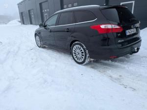 Melns Ford Focus 2012 Gargždai, ar dzinēja tilpumu 1.00 L un nobraukumu 165 tūkst. km par 3800 €, foto 5 vietnē AUTOMOTO.COM.LV