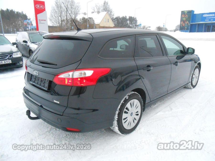 Black Ford Focus 2012 in Viljandi, with an engine capacity of 1.60 L and mileage of 264 thousand km for 4590 €, photo 2 on AUTOMOTO.COM.LV