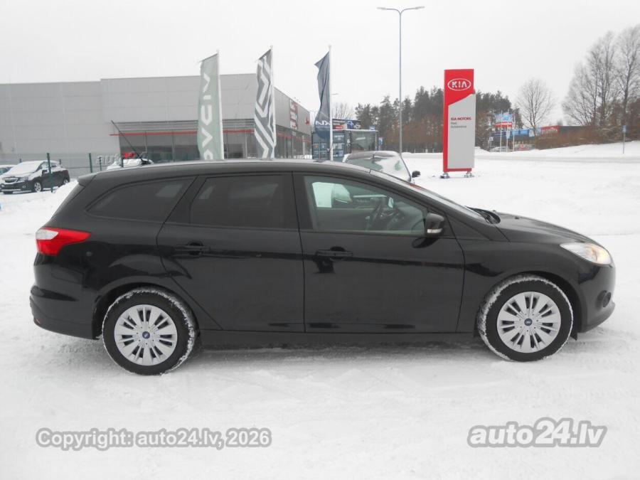 Melns Ford Focus 2012 Viljandi, ar dzinēja tilpumu 1.60 L un nobraukumu 264 tūkst. km par 4590 €, foto 20 vietnē AUTOMOTO.COM.LV