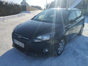 Black Ford Focus 2012 in Utena, with an engine capacity of 1.56 L and mileage of 303 thousand km for 2900 €, photo 9 on AUTOMOTO.COM.LV