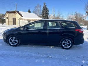 Black Ford Focus 2012 in Kaunas, with an engine capacity of 2.00 L and mileage of 245 thousand km for 3250 €, photo 6 on AUTOMOTO.COM.LV