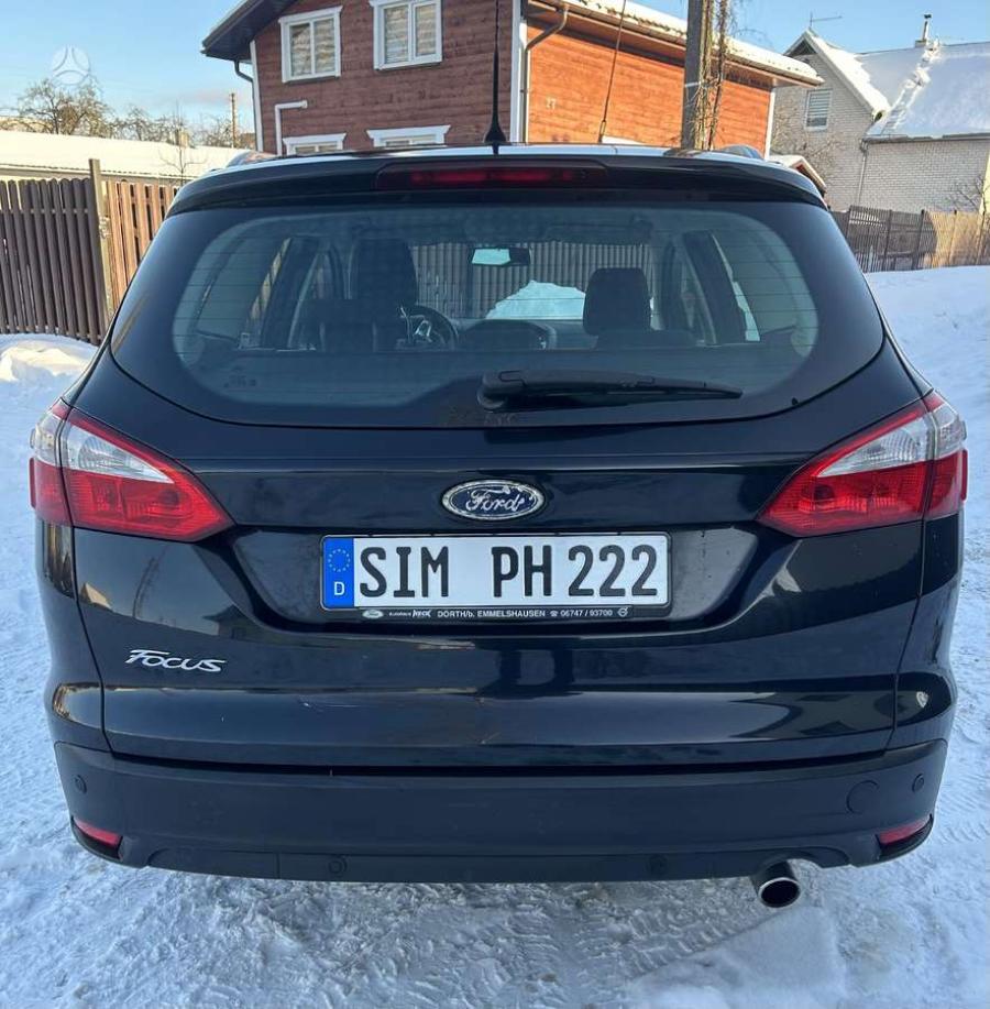 Melns Ford Focus 2012 Kauņa, ar dzinēja tilpumu 2.00 L un nobraukumu 241 tūkst. km par 2950 €, foto 5 vietnē AUTOMOTO.COM.LV