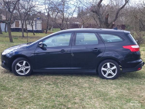 Melns Ford Focus 2012 Vilkaviškis, ar dzinēja tilpumu 1.00 L un nobraukumu 241 tūkst. km par 2500 €, foto 10 vietnē AUTOMOTO.COM.LV