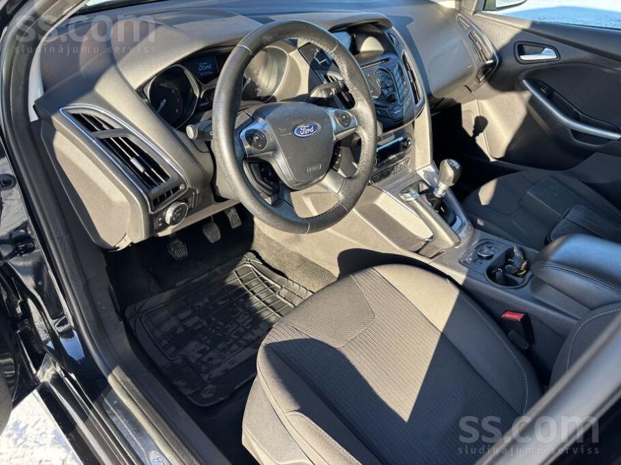 Melns Ford Focus 2012 Rīga, ar dzinēja tilpumu 1.00 L un nobraukumu 0 tūkst. km par 2990 €, foto 9 vietnē AUTOMOTO.COM.LV