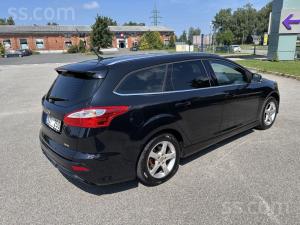 Black Ford Focus 2012 in Riga, with an engine capacity of 1.00 L and mileage of 0 thousand km for 3500 €, photo 5 on AUTOMOTO.COM.LV