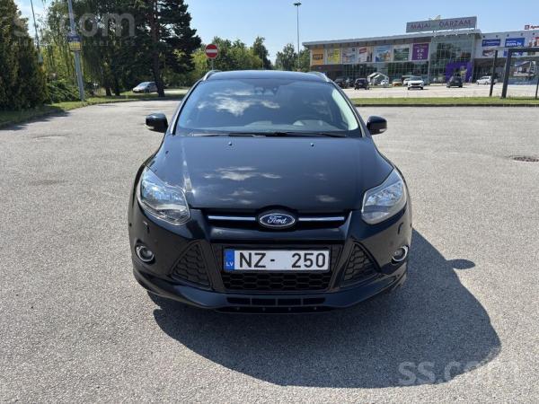 Black Ford Focus 2012 in Riga, with an engine capacity of 1.00 L and mileage of 0 thousand km for 3500 €, photo 7 on AUTOMOTO.COM.LV
