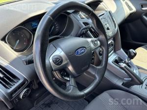 Black Ford Focus 2012 in Riga, with an engine capacity of 1.00 L and mileage of 0 thousand km for 3500 €, photo 11 on AUTOMOTO.COM.LV