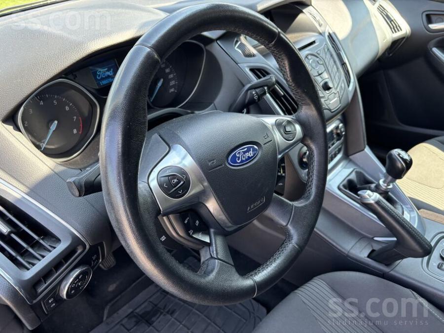 Black Ford Focus 2012 in Riga, with an engine capacity of 1.00 L and mileage of 0 thousand km for 3500 €, photo 11 on AUTOMOTO.COM.LV