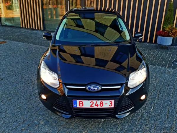 Melns Ford Focus 2012 Rīga, ar dzinēja tilpumu 1.60 L un nobraukumu 231 tūkst. km par 5990 €, foto 2 vietnē AUTOMOTO.COM.LV