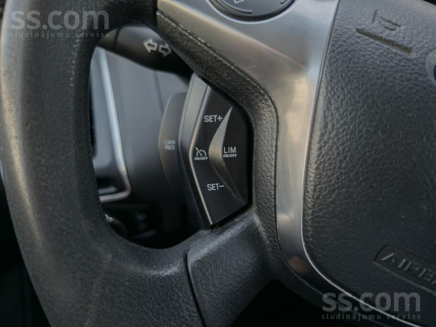 Black Ford Focus 2012 in Liepaja, with an engine capacity of 1.60 L and mileage of 309 thousand km for 3495 €, photo 21 on AUTOMOTO.COM.LV