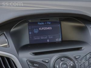 Black Ford Focus 2012 in Liepaja, with an engine capacity of 1.60 L and mileage of 309 thousand km for 3495 €, photo 23 on AUTOMOTO.COM.LV