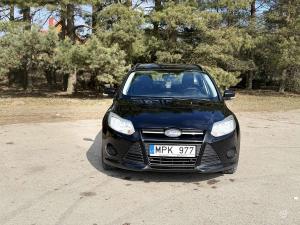 Black Ford Focus 2012 in Birzai, with an engine capacity of 1.60 L and mileage of 326 thousand km for 1500 €, photo 5 on AUTOMOTO.COM.LV