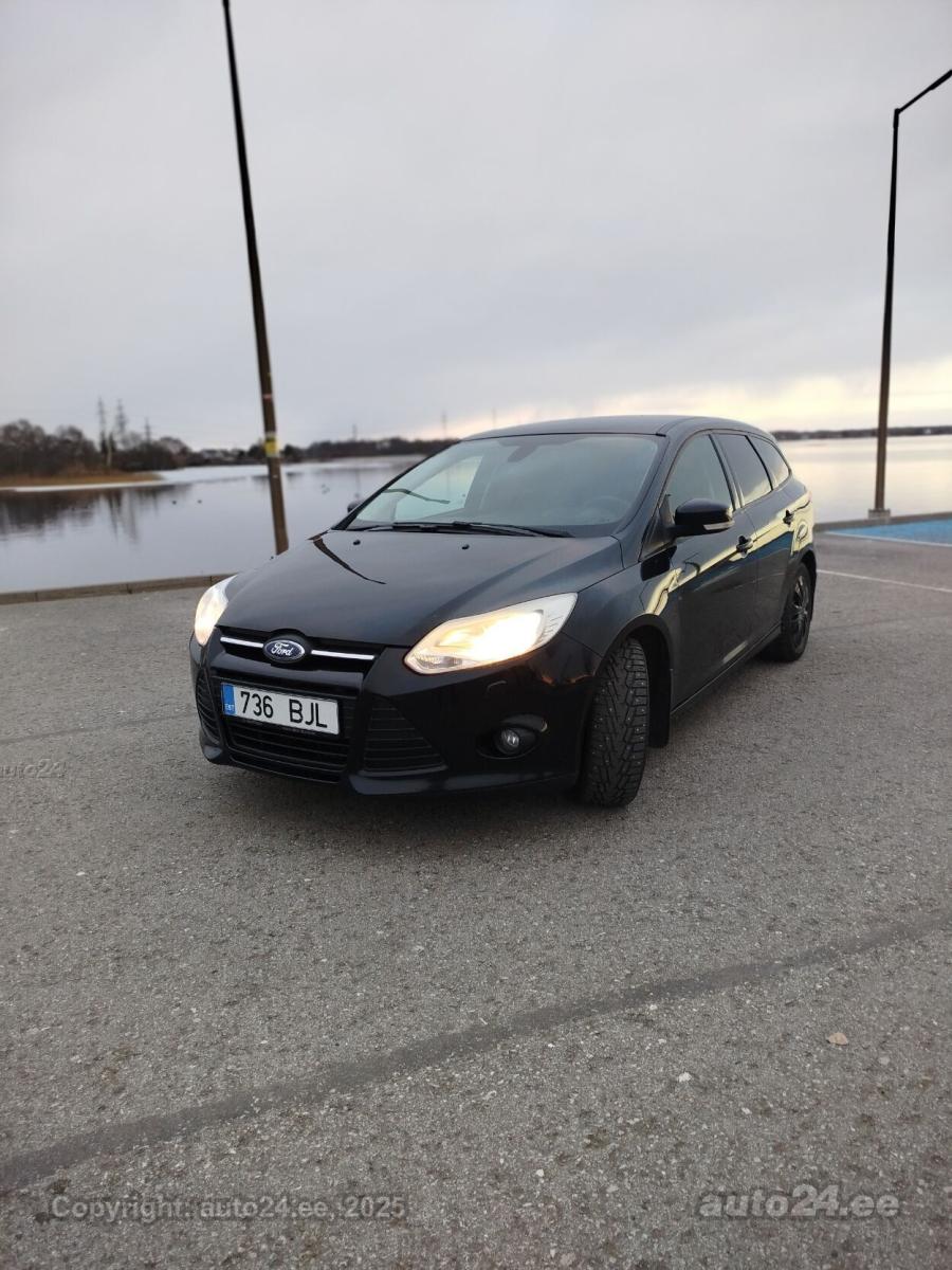 Melns Ford Focus 2013 Tallina, ar dzinēja tilpumu 1.60 L un nobraukumu 177 tūkst. km par 4300 €, foto 3 vietnē AUTOMOTO.COM.LV