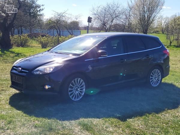 Melns Ford Focus 2013 Vilkaviškis, ar dzinēja tilpumu 1.00 L un nobraukumu 181 tūkst. km par 2800 €, foto 3 vietnē AUTOMOTO.COM.LV