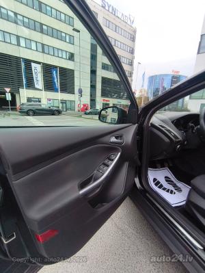 Black Ford Focus 2013 in Tallinn, with an engine capacity of 1.00 L and mileage of 215 thousand km for 4000 €, photo 9 on AUTOMOTO.COM.LV