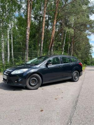 Black Ford Focus 2013 in Trakai, with an engine capacity of 1.00 L and mileage of 229 thousand km for 3699 €, photo 8 on AUTOMOTO.COM.LV