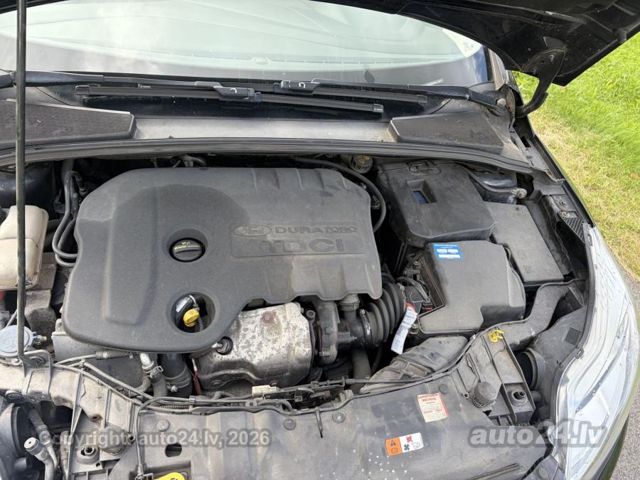 Melns Ford Focus 2013 Viljandi, ar dzinēja tilpumu 1.60 L un nobraukumu 275 tūkst. km par 3990 €, foto 12 vietnē AUTOMOTO.COM.LV