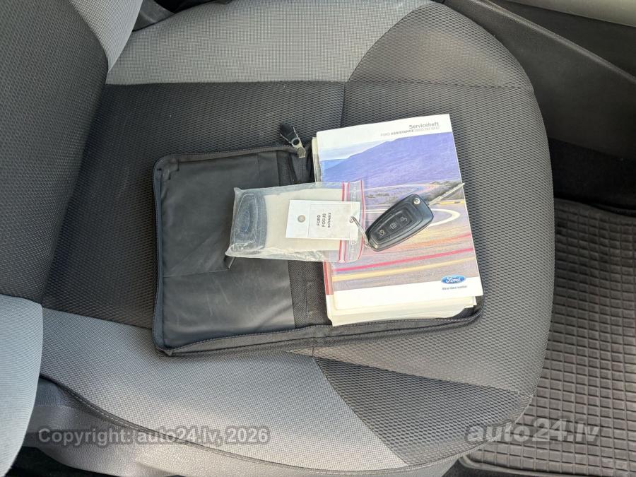 Melns Ford Focus 2013 Viljandi, ar dzinēja tilpumu 1.60 L un nobraukumu 275 tūkst. km par 3990 €, foto 13 vietnē AUTOMOTO.COM.LV