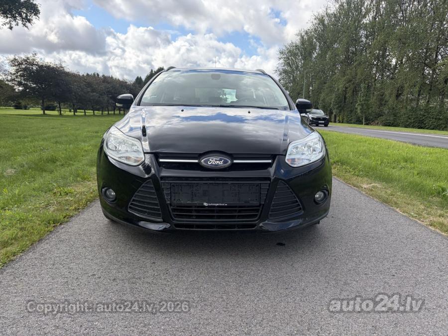Melns Ford Focus 2013 Viljandi, ar dzinēja tilpumu 1.60 L un nobraukumu 275 tūkst. km par 3990 €, foto 14 vietnē AUTOMOTO.COM.LV