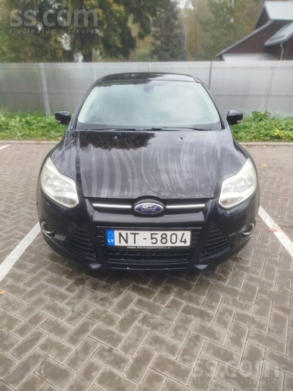 Melns Ford Focus 2013 Rīga, ar dzinēja tilpumu 1.60 L un nobraukumu 489 tūkst. km par 1200 €, foto 1 vietnē AUTOMOTO.COM.LV
