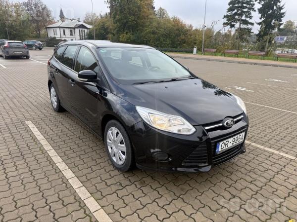 Melns Ford Focus 2013 Saldus, ar dzinēja tilpumu 1.00 L un nobraukumu 168 tūkst. km par 3590 €, foto 3 vietnē AUTOMOTO.COM.LV