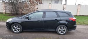 Black Ford Focus 2014 in Kedainiai, with an engine capacity of 1.00 L and mileage of 115 thousand km for 3499 €, photo 8 on AUTOMOTO.COM.LV