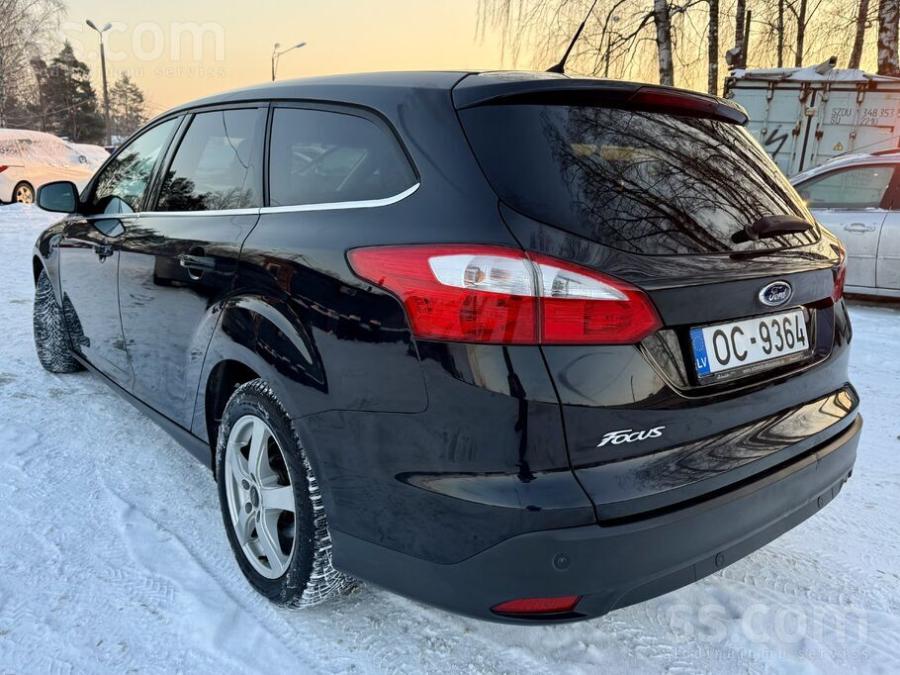 Black Ford Focus 2014 in Riga, with an engine capacity of 2.00 L and mileage of 0 thousand km for 4990 €, photo 5 on AUTOMOTO.COM.LV