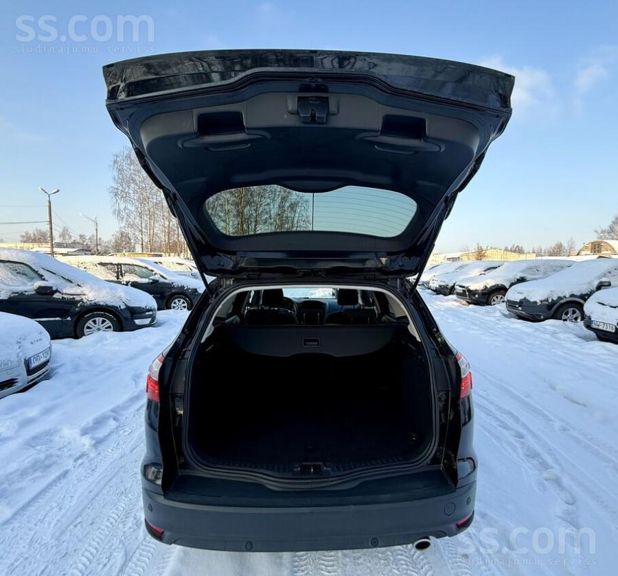 Black Ford Focus 2014 in Riga, with an engine capacity of 2.00 L and mileage of 0 thousand km for 4990 €, photo 10 on AUTOMOTO.COM.LV