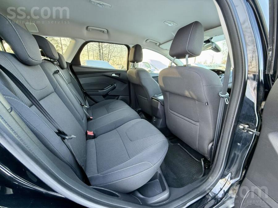 Black Ford Focus 2014 in Riga, with an engine capacity of 2.00 L and mileage of 0 thousand km for 4990 €, photo 18 on AUTOMOTO.COM.LV