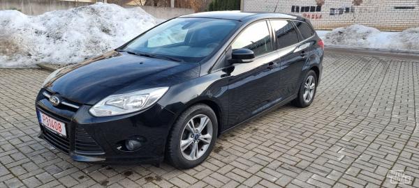 Melns Ford Focus 2014 Kėdainiai, ar dzinēja tilpumu 1.00 L un nobraukumu 115 tūkst. km par 3299 €, foto 1 vietnē AUTOMOTO.COM.LV