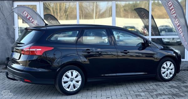 Melns Ford Focus 2014 Radviliškis, ar dzinēja tilpumu 1.00 L un nobraukumu 192 tūkst. km par 4250 €, foto 7 vietnē AUTOMOTO.COM.LV